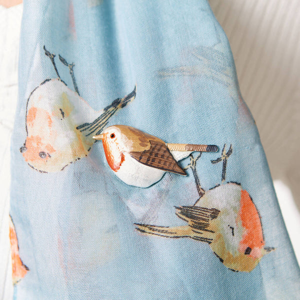 Robin Sketch Print Scarf And Magnetic Brooch Set – My Posh Shop
